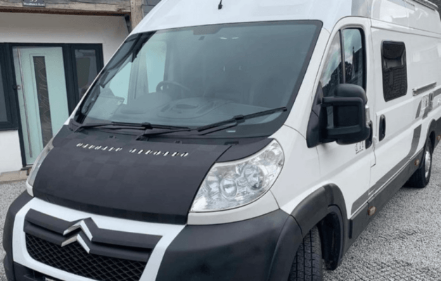 Citroen Relay 2014> Chequered Bonnet Bra - VanPimps